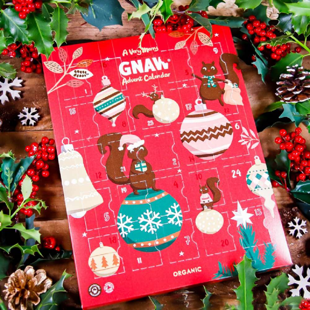 Personalised Christmas Baubles, Decorations & Advent Calendars | FMAG