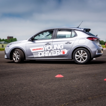 Driving Lessons for Young Drivers | Find Me A Gift